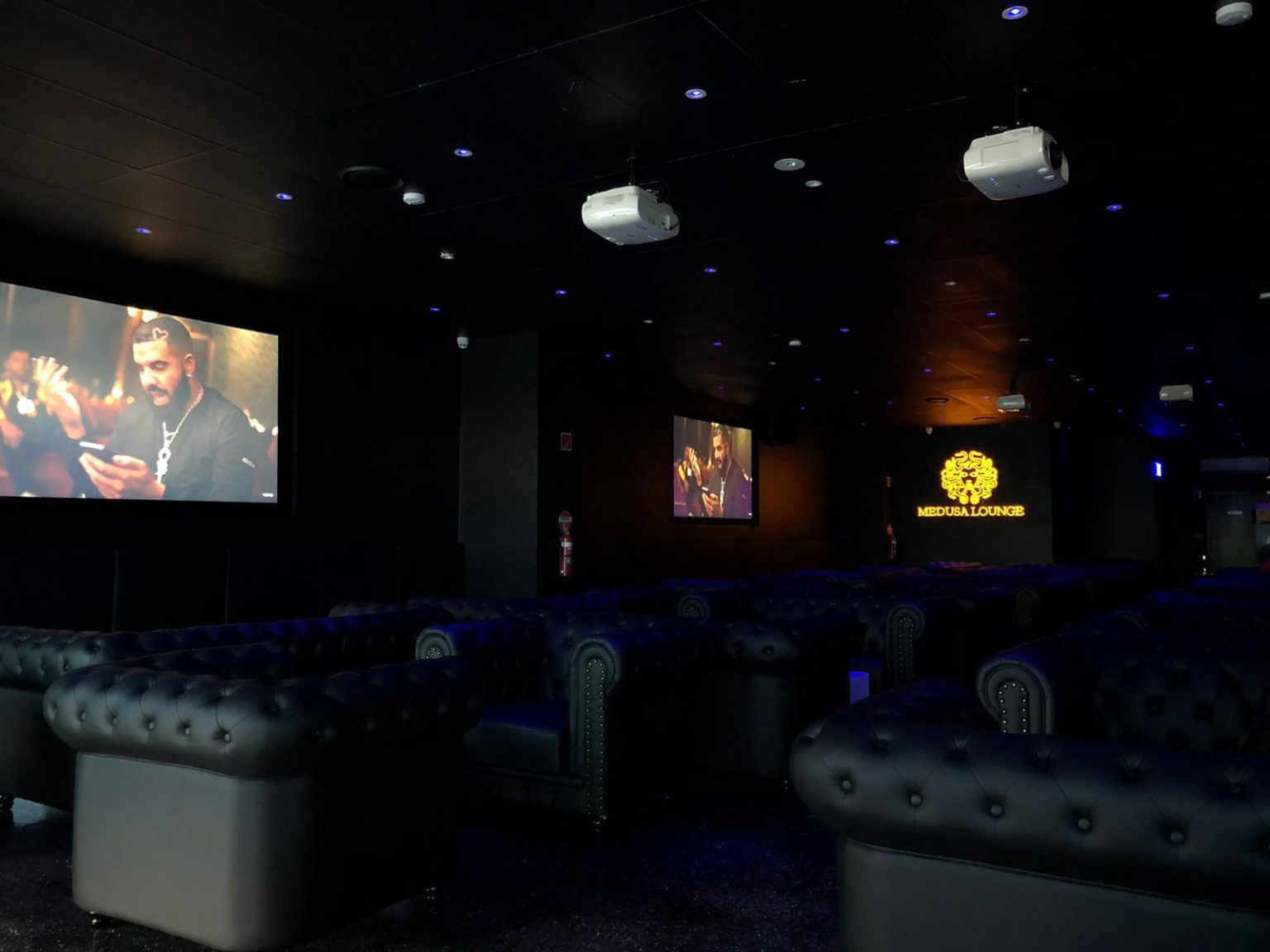 Image Gallery – Medusa Lounge